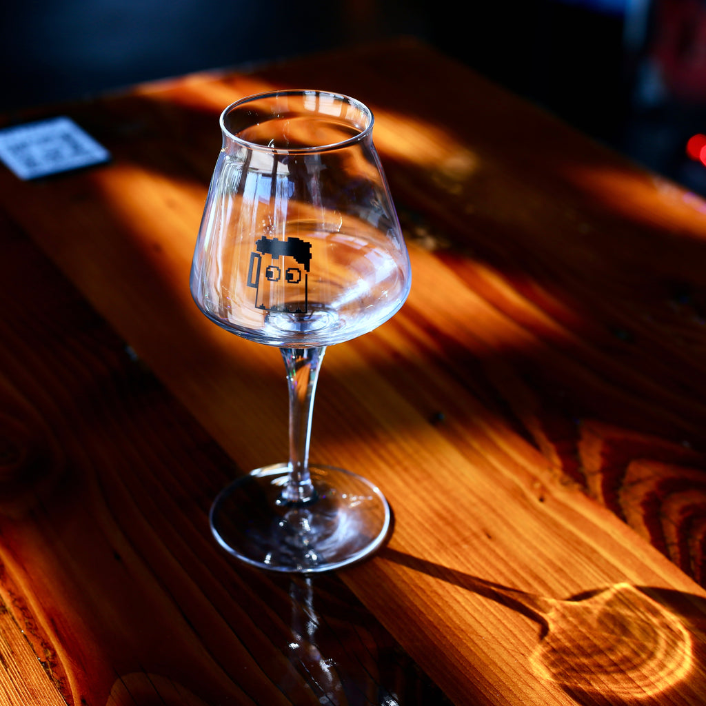 Glassware 8 Bit Brewing Company glassware-8-bit-brewing-company